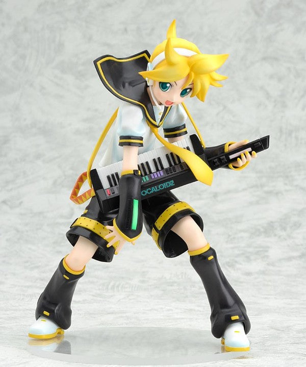 Good Smile Company Kagamine Len 1/8 Scale Figure for Sale – Figure Start